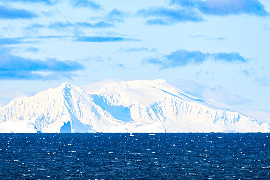 Frozen in Time: Antarctica’s Abandoned “Ghost” Huts - Luxe Beat Magazine