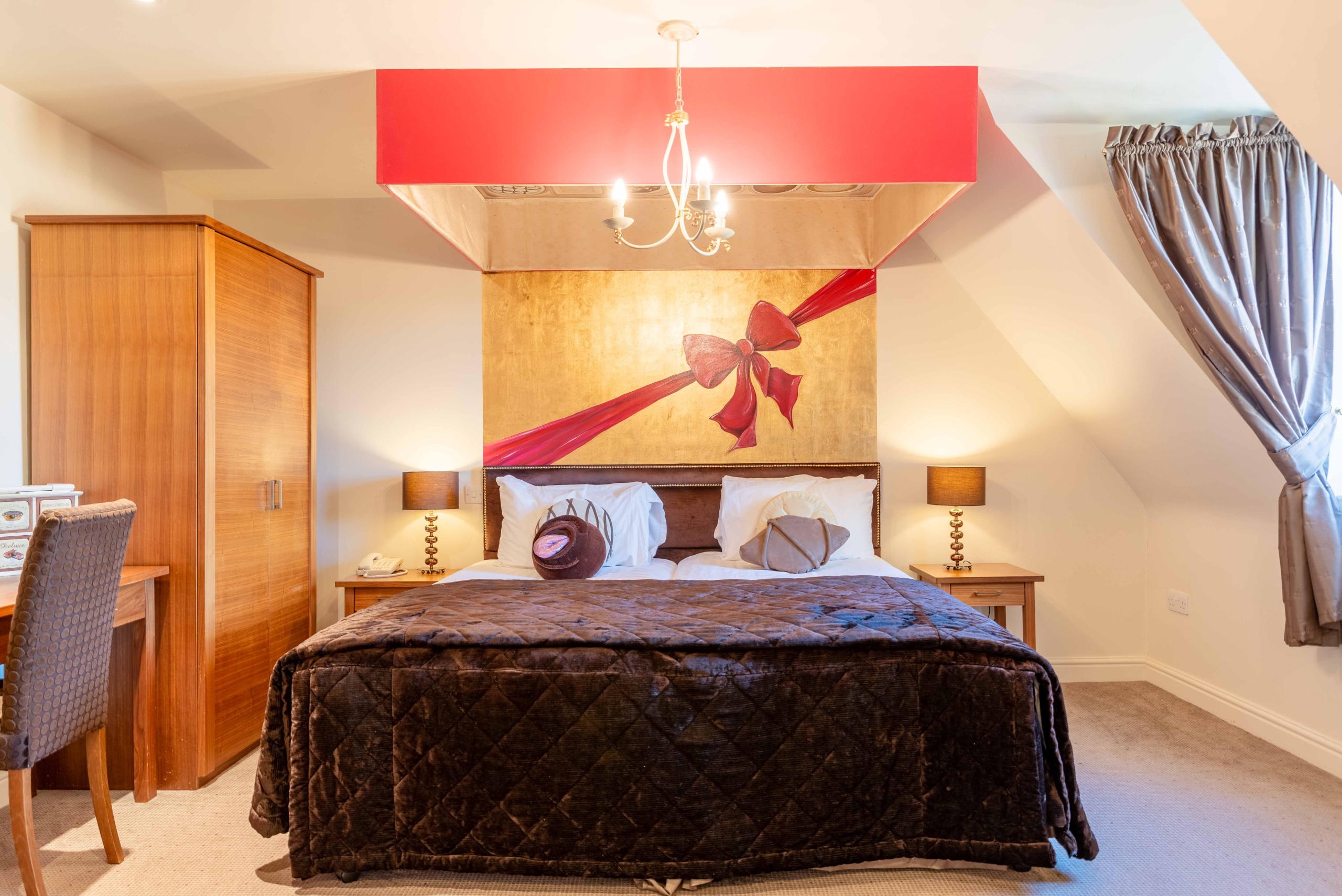 The Pudding Club - Luxe Beat Magazine