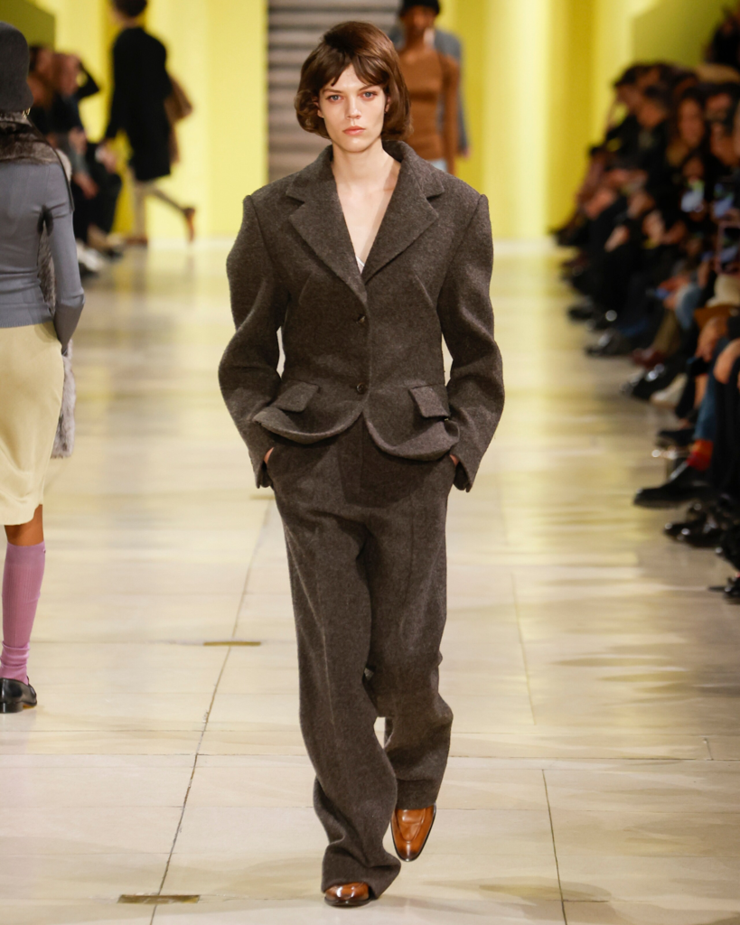 Miu Miu Fall/Winter Collection: A Fresh Perspective - Luxe Beat Magazine
