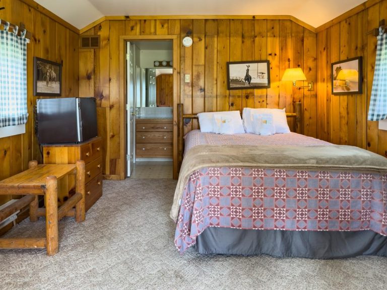 Discover the Montana Dude Ranch Adventure at Circle Bar Guest Ranch ...