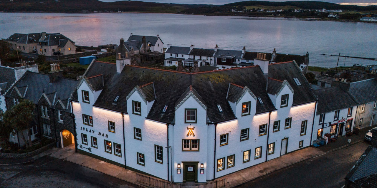 The New Ardbeg Whisky Experience: Take a Trip Into the Smokiverse ...